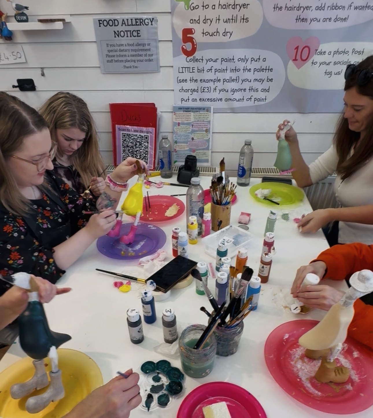 Things to Do in Exmouth | Pottery & Duck Painting – Arty Boat