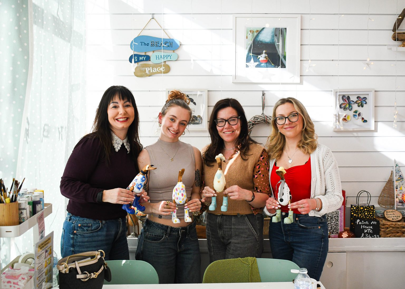 Things to Do in Exmouth | Pottery & Duck Painting – Arty Boat